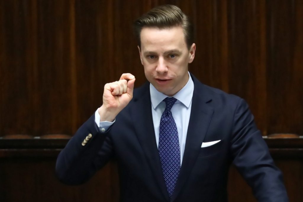 Bosak chce, by Morawiecki ujawnił tajne ustalenia z Brukselą. Padają ...