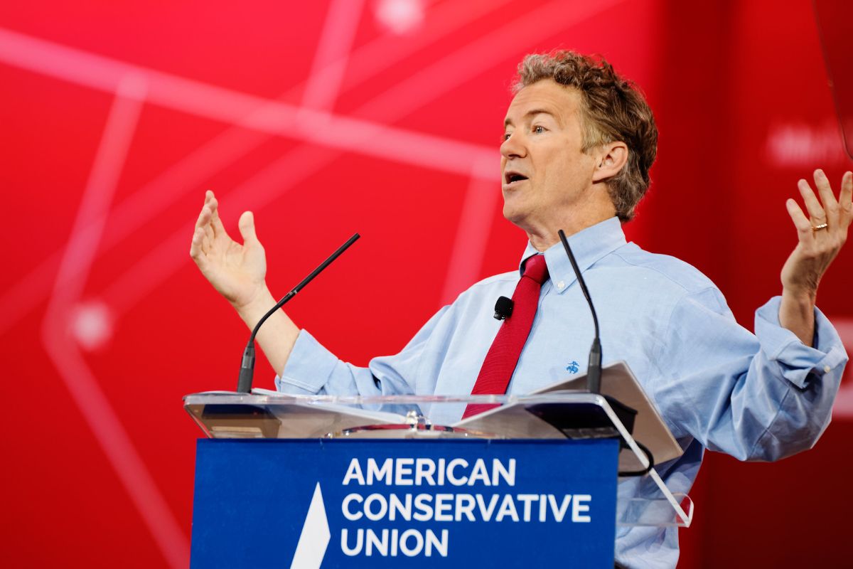 Wolnościowy senator Rand Paul zablokował szybkie przyjęcie pomocy dla ...