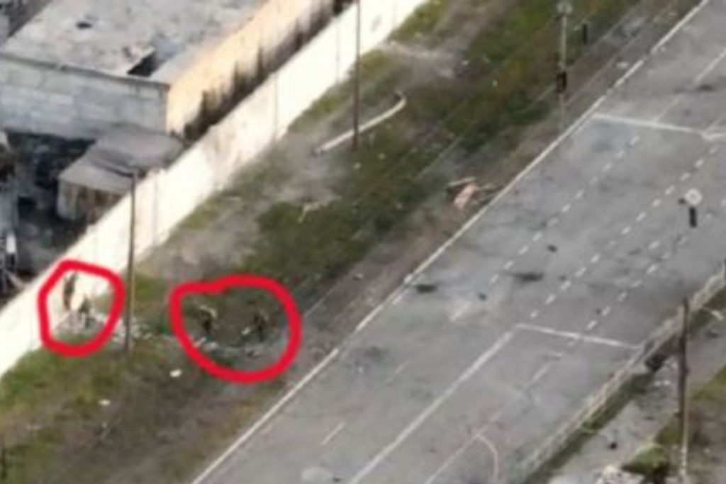 Wojna na Ukrainie. Rozpoczął się naziemny szturm na Azowstal [FOTO ...