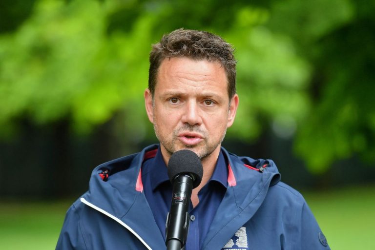 Eko-obłęd Warszawy Trzaskowskiego. Nowa Nadzieja UJAWNIA tajny zapis ...