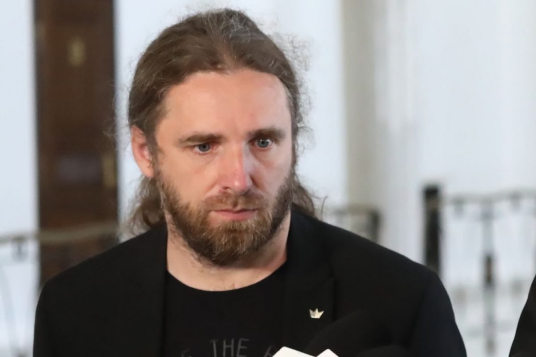 300 tys. armia to tylko mrzonki rządu PiS? Sośnierz: Na razie nam tych ...