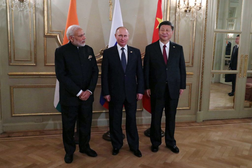 Chiny i Indie naciskają na Rosję - NCZAS.COM