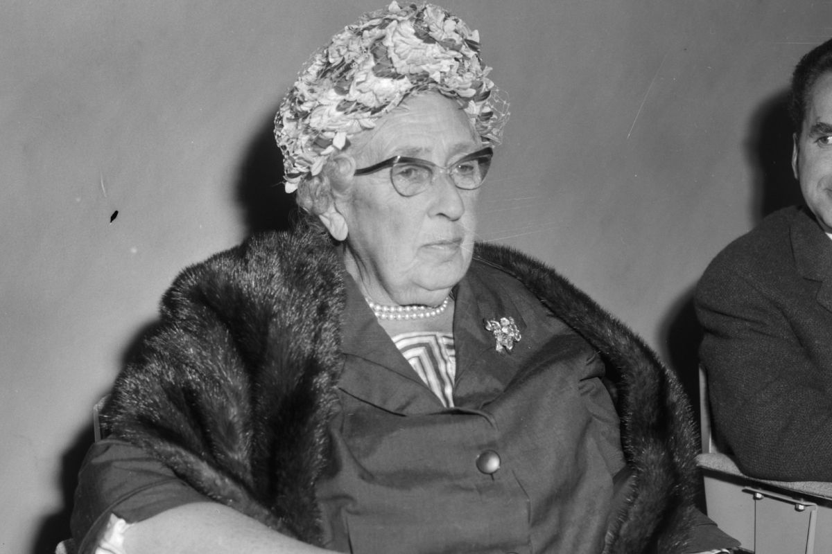 W odmętach lewackiego szaleństwa. Powieści "królowej kryminału ...