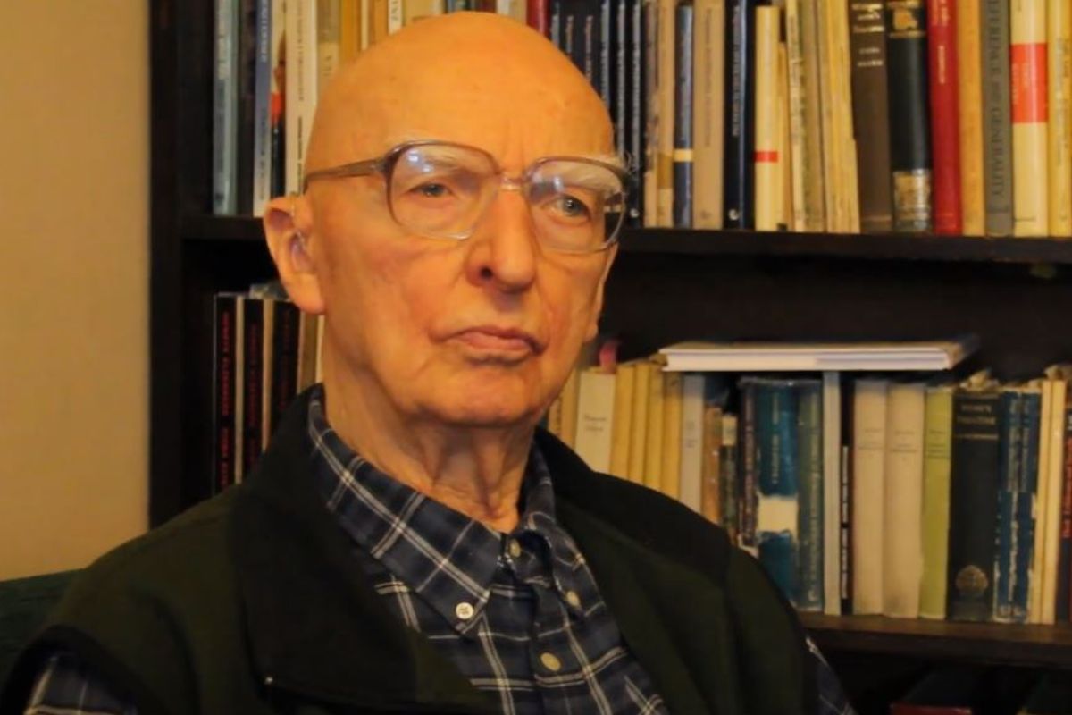 Prof. Wolniewicz o prof. Grabowskim - NCZAS.COM